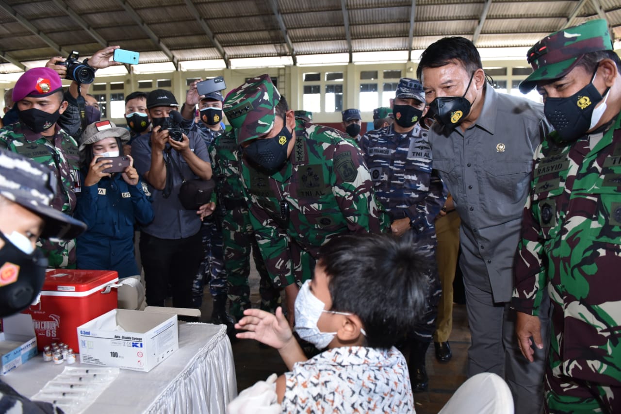 Sasaran Serbuan Vaksin TNI AL Makin Masif Hingga Sumedang - Teritorial.Com